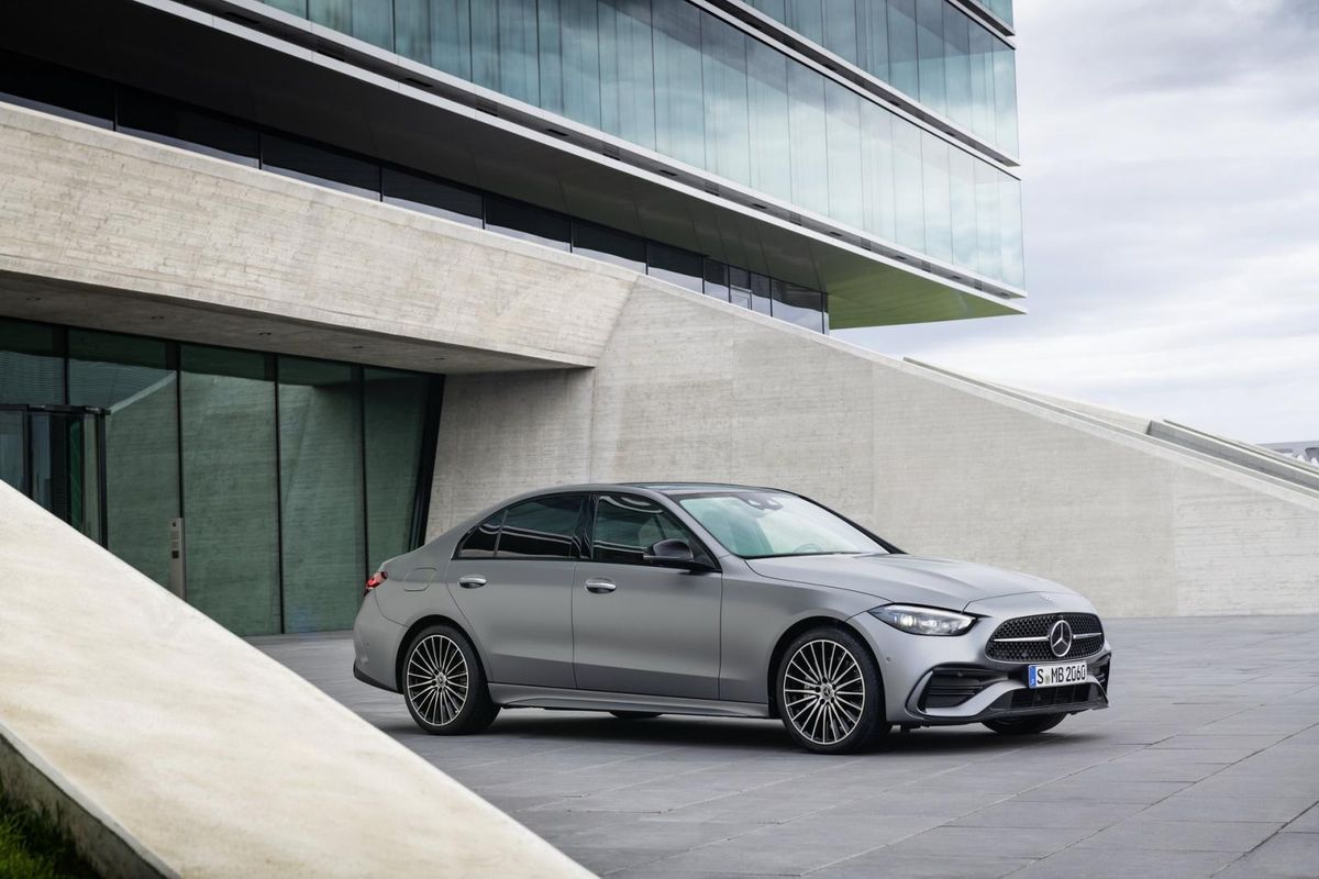 All-new Mercedes-Benz C-Class Debuts