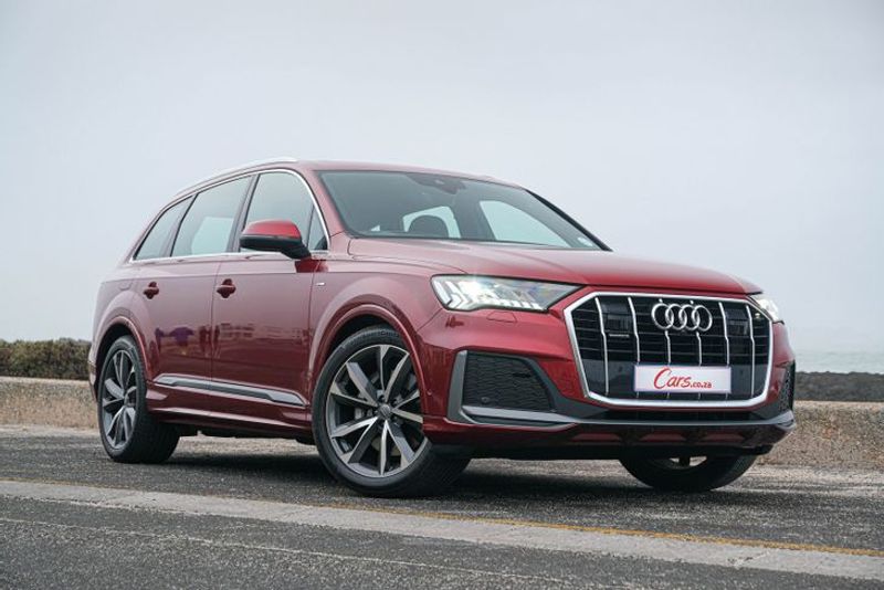 Audi Q7 (2021) Review