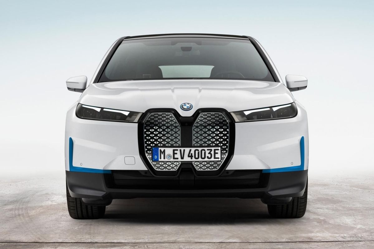 BMW iX Price in SA