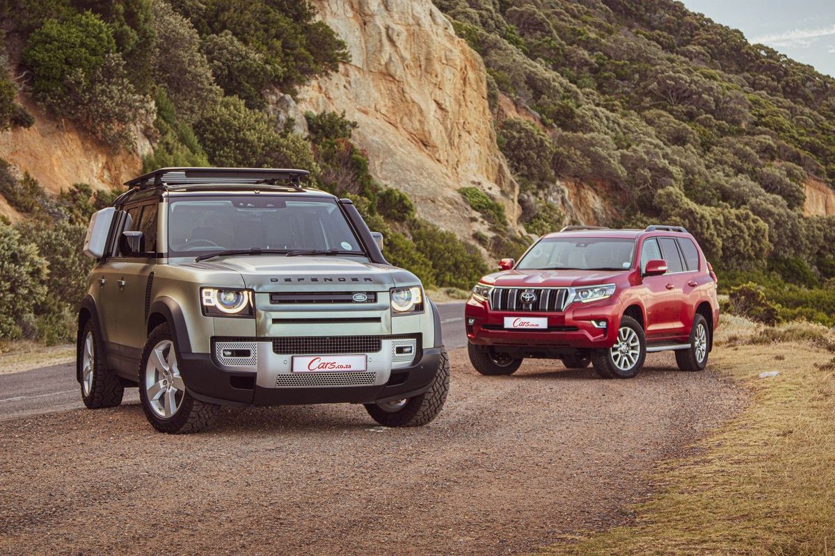Comparison: Land Rover Defender vs Toyota Prado