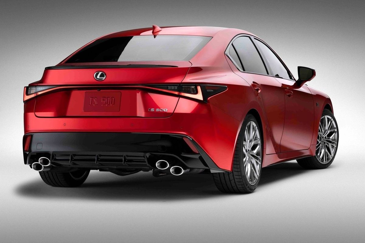 New Lexus IS 500 F Sport Unveiled