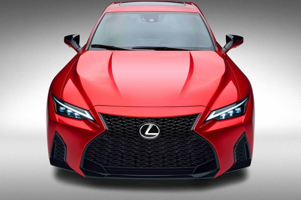 New Lexus IS 500 F Sport Unveiled