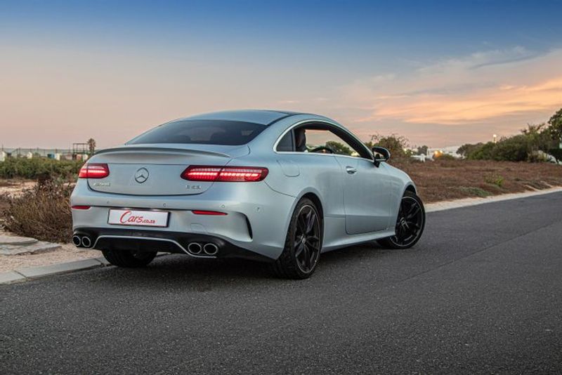 Mercedes-AMG E53 (2021) Review