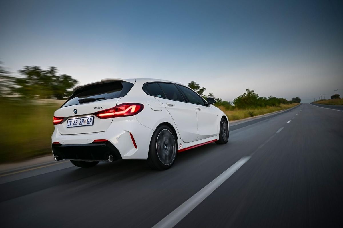 BMW 128ti (2021) Specs & Price