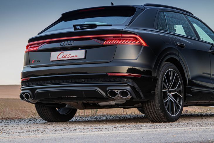 Audi SQ8 (2021) Review