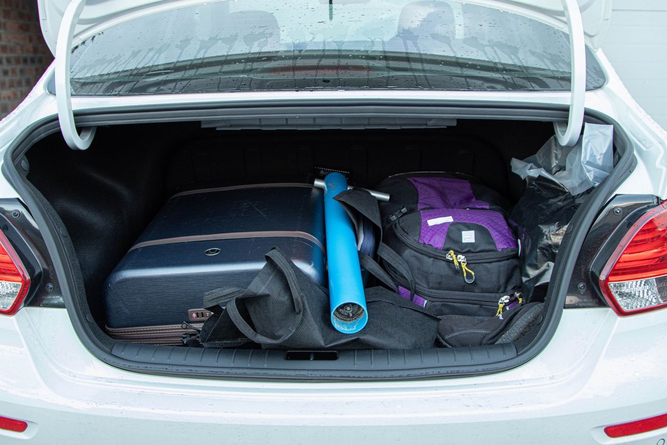 Kia Pegas (2021) Review