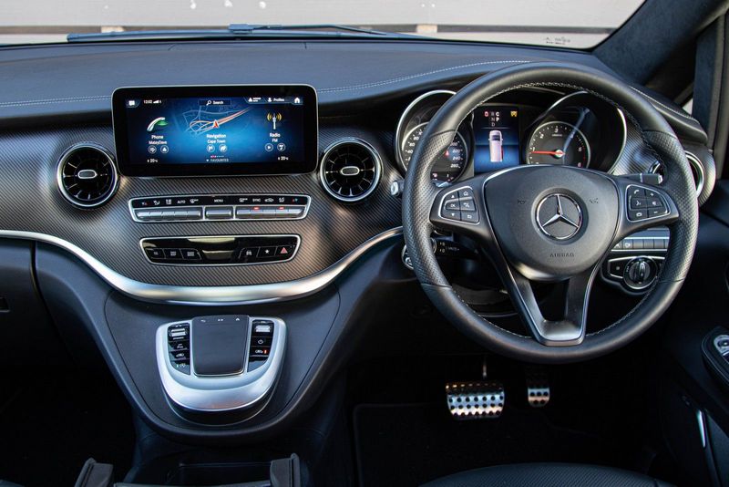 Mercedes-Benz V300d (2021) Review