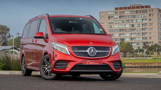 Mercedes-Benz V300d (2021) Review