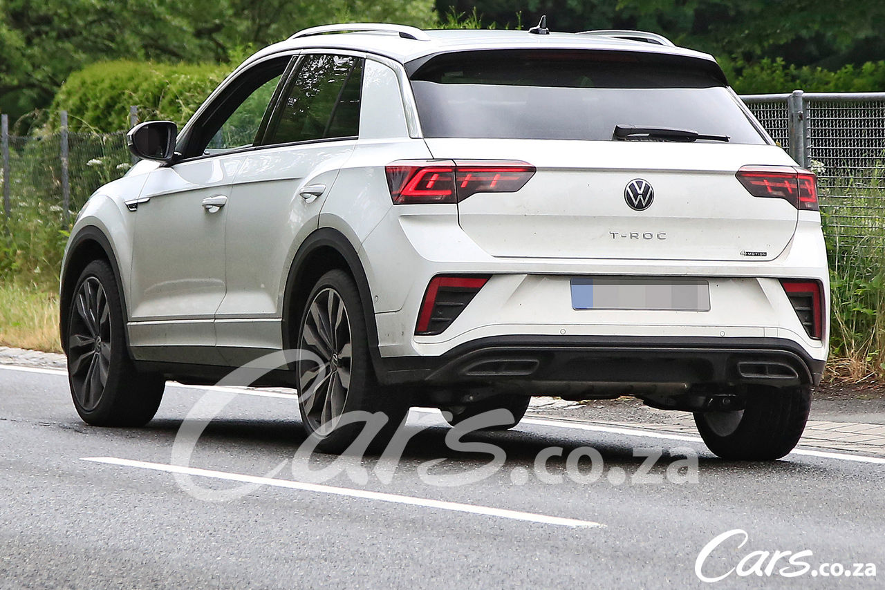 Spy Shots: 2022 Volkswagen T-Roc