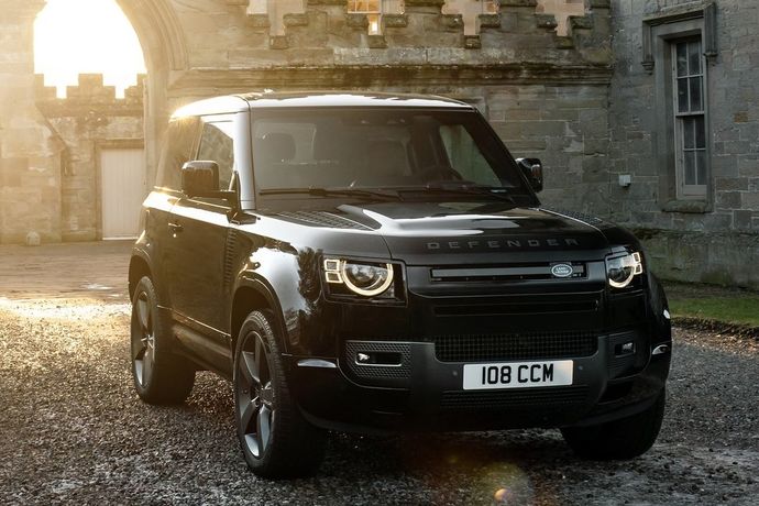 Land Rover V8 Defender SVR in the works? - Cars.co.za News