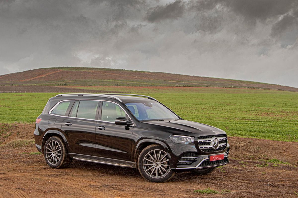 Mercedes-Benz GLS (2021) Review