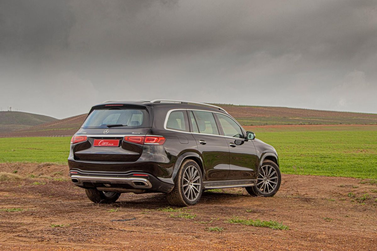 Mercedes-Benz GLS (2021) Review