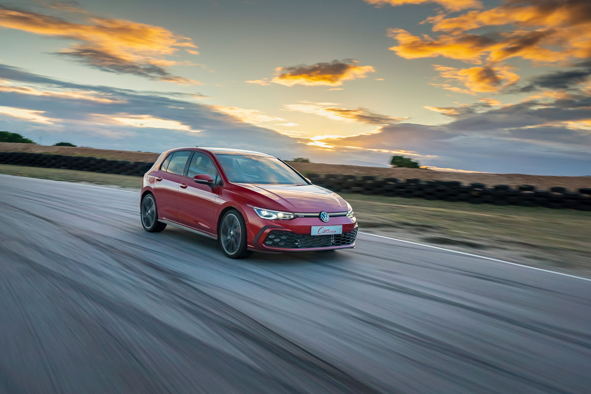 Volkswagen Golf 8 GTI (2021) Launch Review