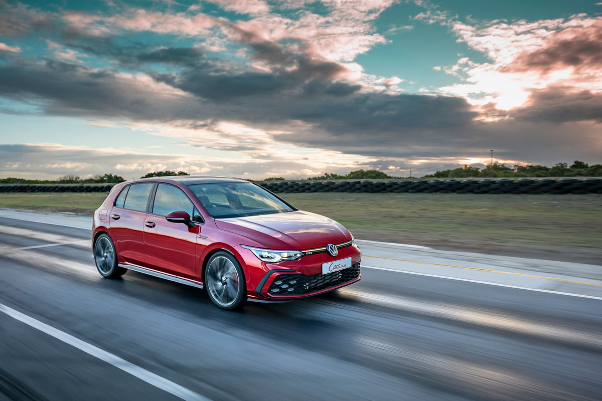 Volkswagen Golf 8 GTI (2021) Launch Review