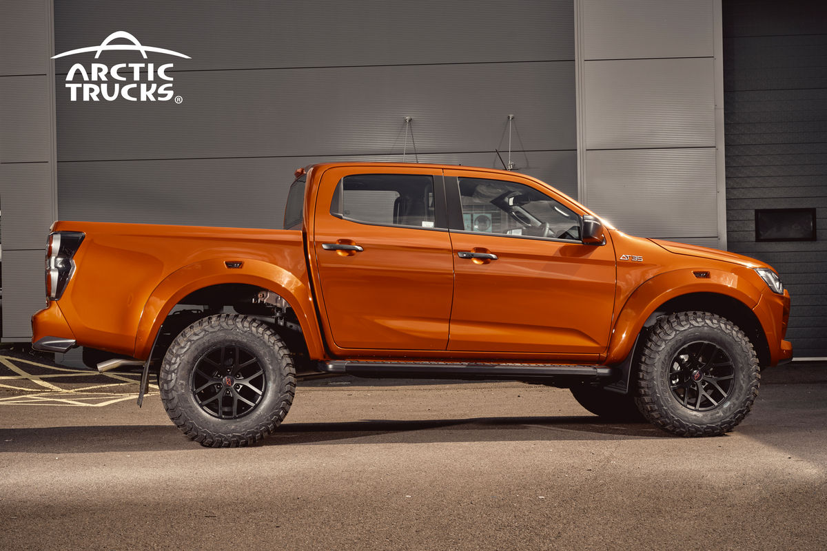 Raptor-Rivalling Isuzu D-Max AT35 Revealed