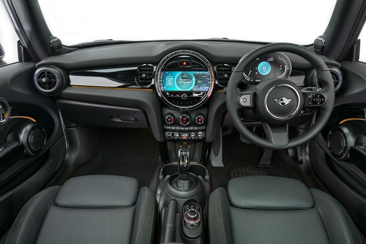 Mini Hatch (2021) Launch Review