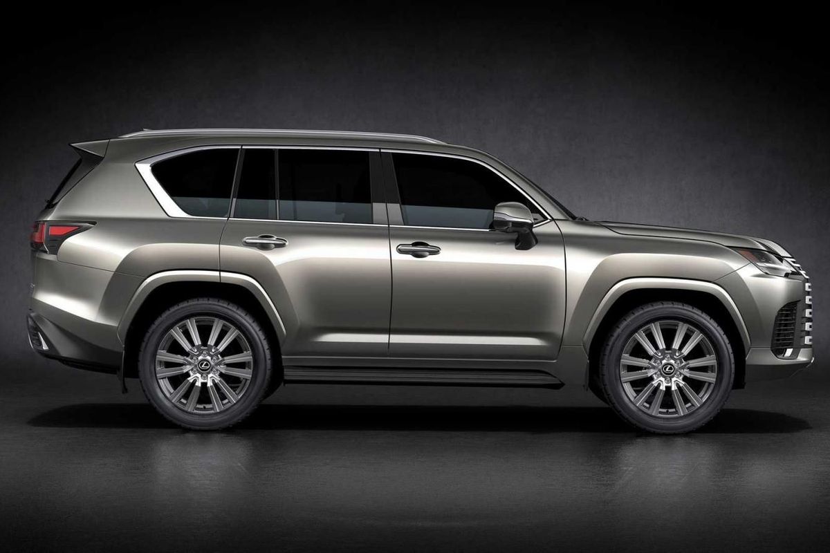 Lexus LX600: A more luxurious 'Cruiser