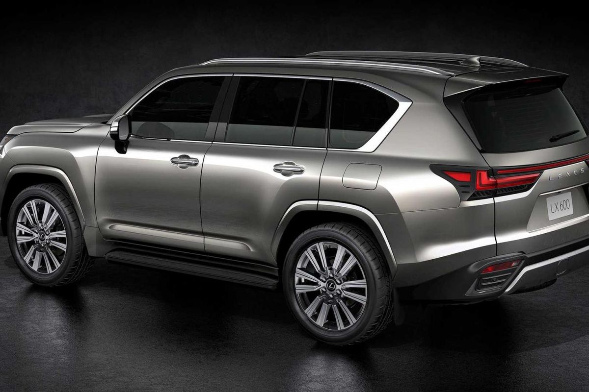 Lexus LX600: A more luxurious 'Cruiser