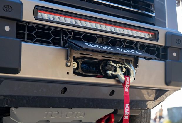 Toyota Land Cruiser 300 Accessories Announced