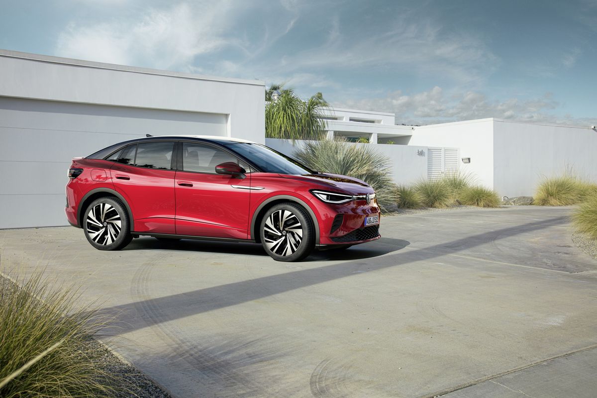 New VW ID.5 Shows Coupe Style