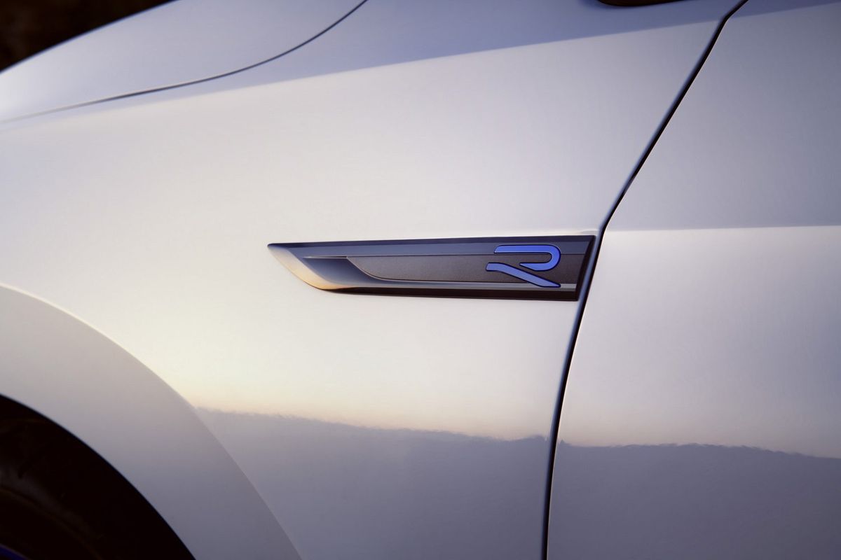 Volkswagen Golf 8 R 20 Years Is The Most Powerful Yet