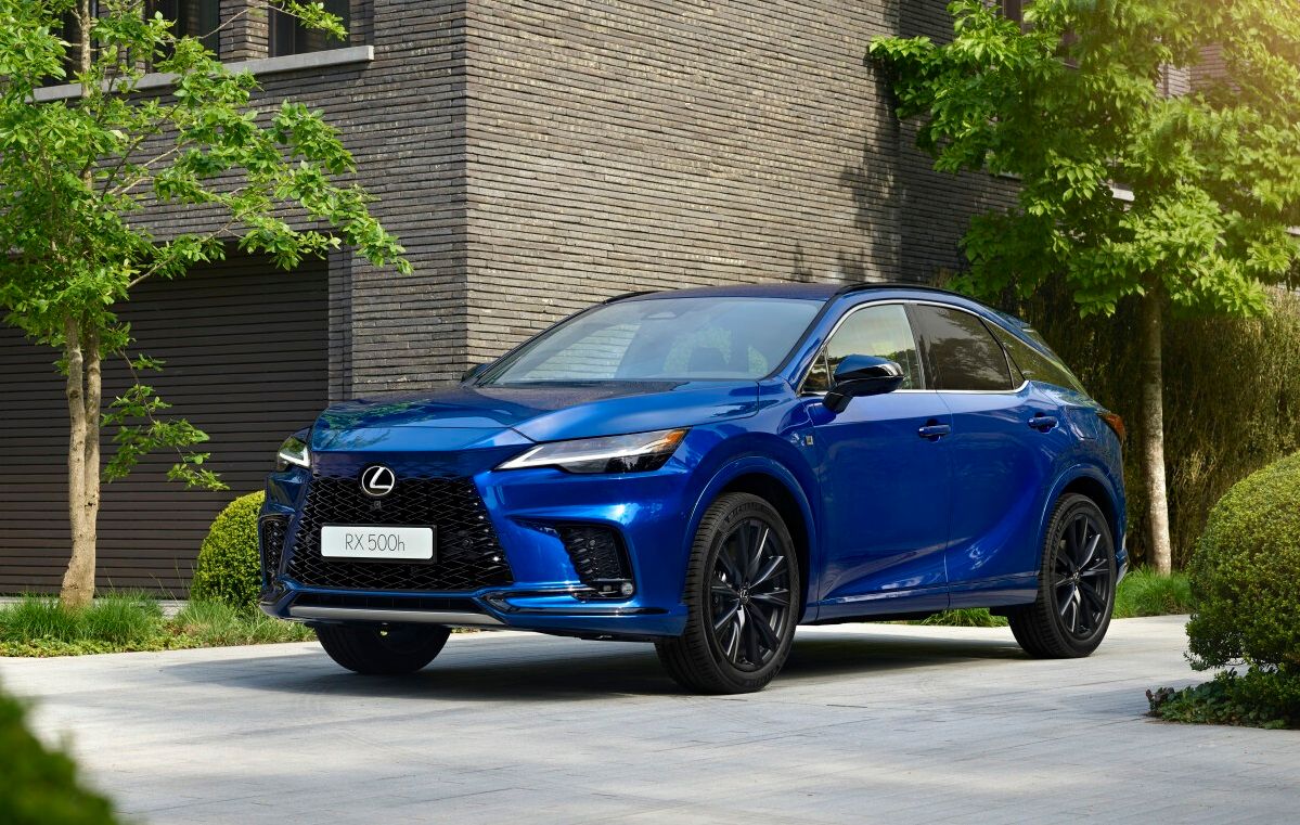 New Lexus RX Brings Hybrid Style and Tech to the Road