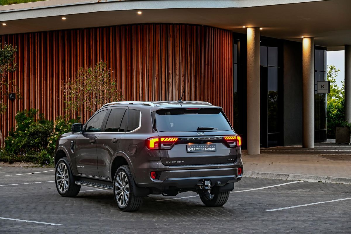 Ford Everest (2022) Specs & Pricing