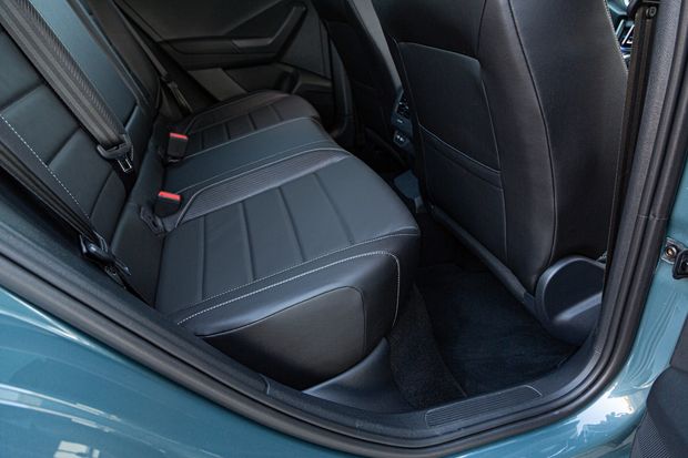 Volkswagen T-Roc (2022) Review