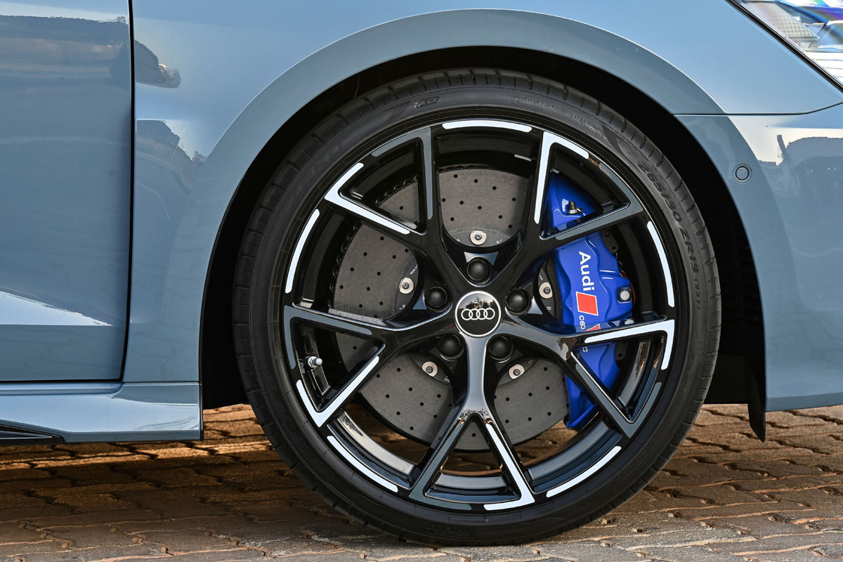 Audi RS3 Sportback and RS3 Sedan (2022) Specs & Price