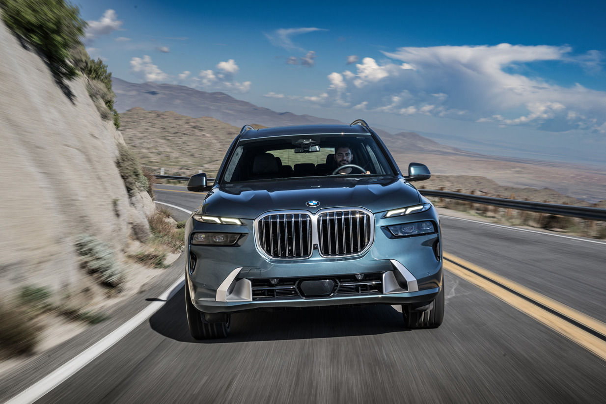BMW X7 (2022) International Launch Review