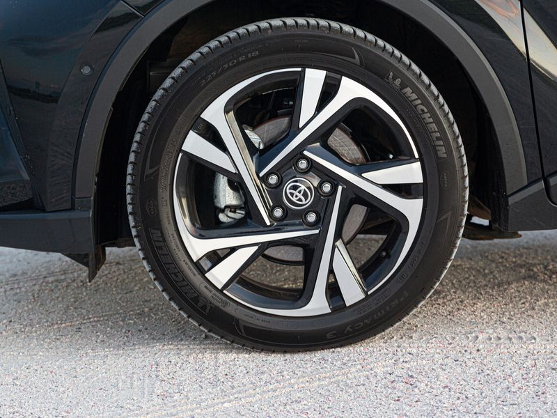 Toyota C-HR (2022) Review