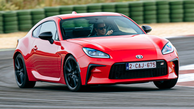 Toyota GR86 (2022) Specs & Price