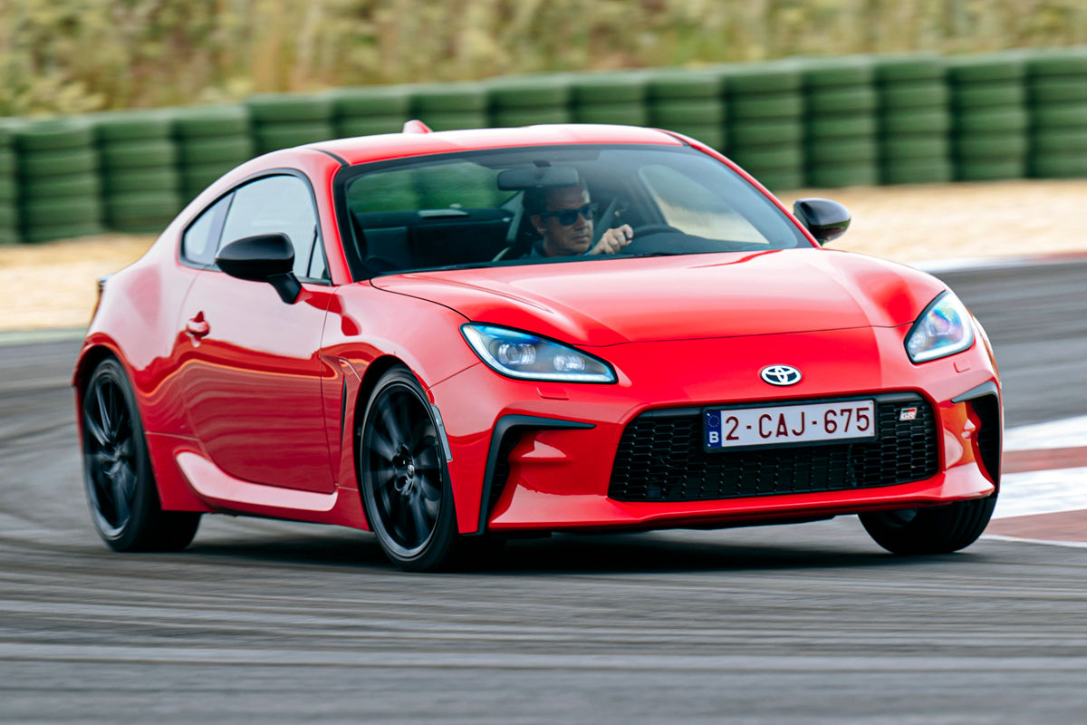 Toyota GR86 (2022) Specs & Price