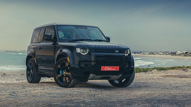 Land Rover Defender V8 (2022) Review