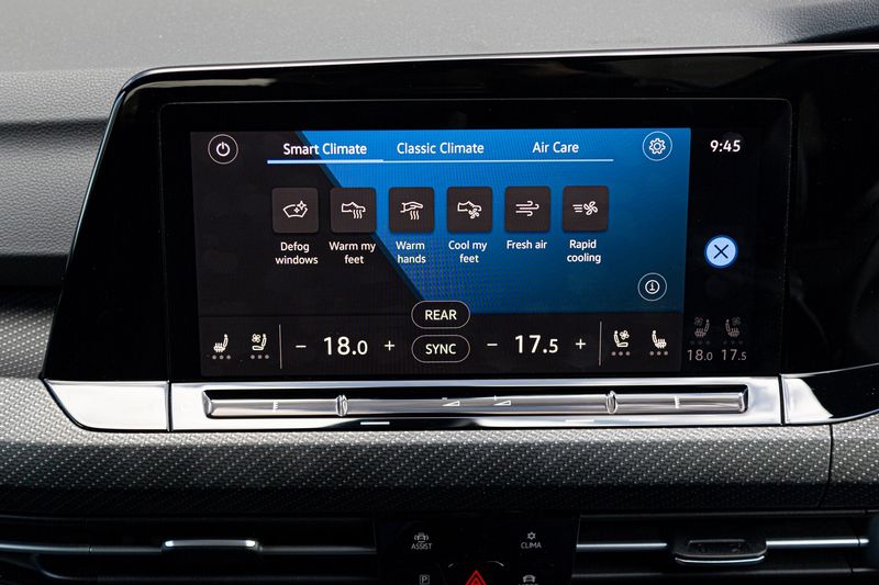 Volkswagen Golf 8 R (2023) Review