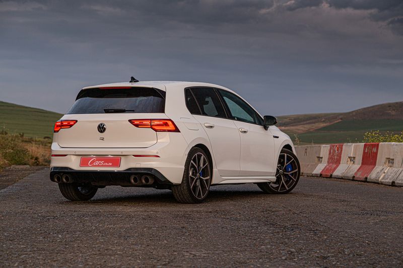 Volkswagen Golf 8 R (2023) Review
