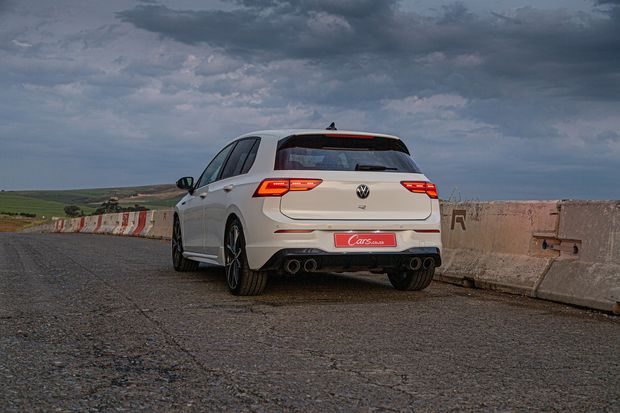 Volkswagen Golf 8 R (2023) Review