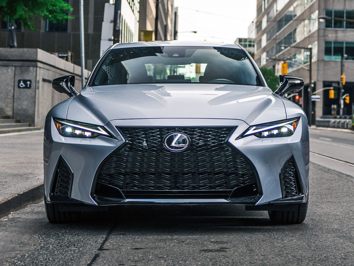 Lexus IS (2022) Specs & Price