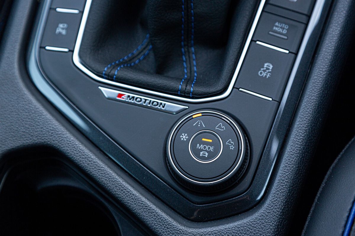 Volkswagen Tiguan R (2022) Review