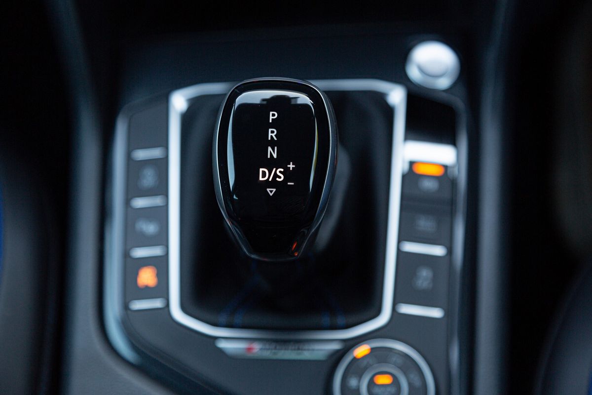 Volkswagen Tiguan R (2022) Review