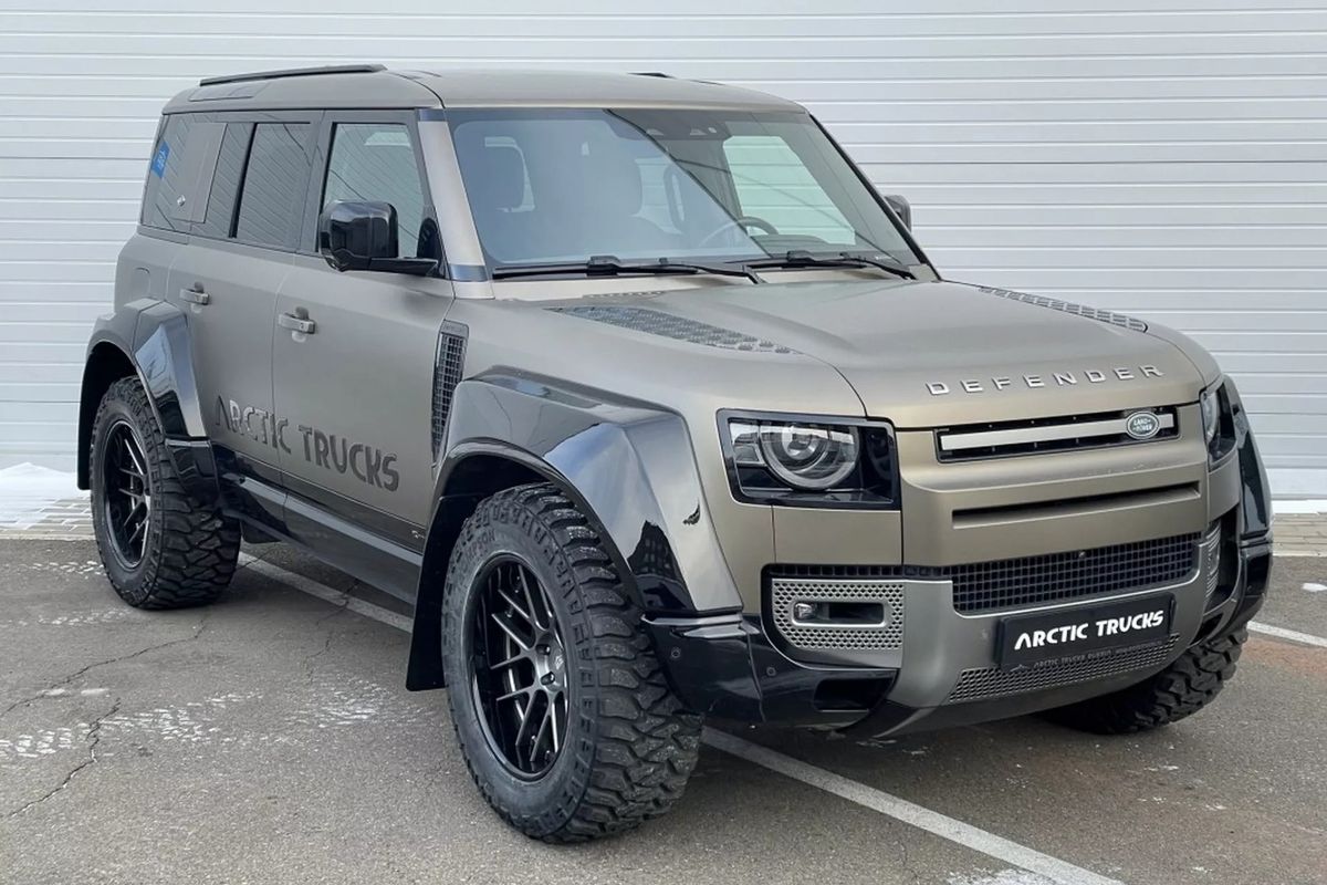 Land Rover Defender Arctic Trucks Announced