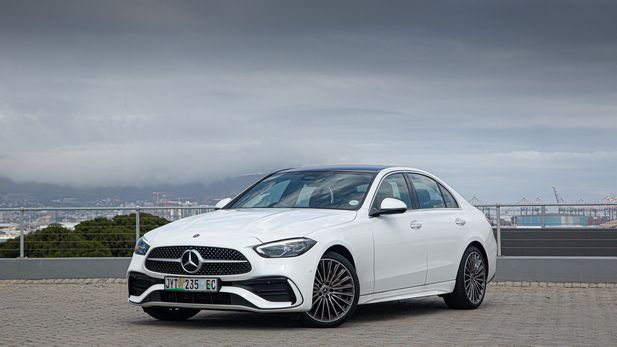 Mercedes-Benz C-Class: Living with it