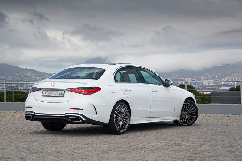 Mercedes-Benz C-Class: Living with it