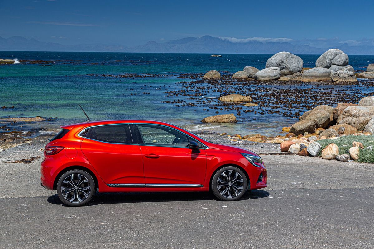 Renault Clio - Living with a hatchback in a world of SUVs