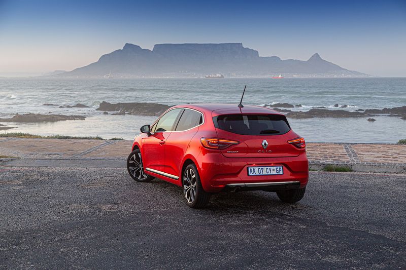 Renault Clio - Living with a hatchback in a world of SUVs