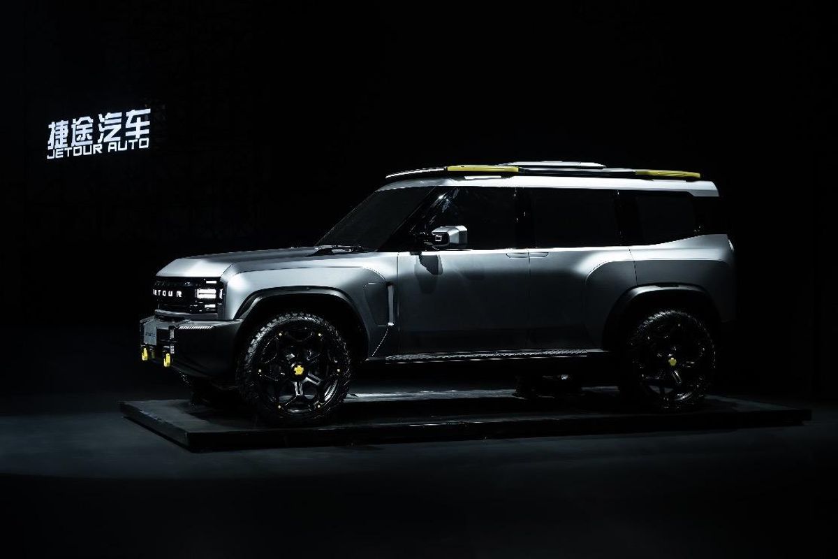 Chery Jetour T-1 to Rival Tank 300