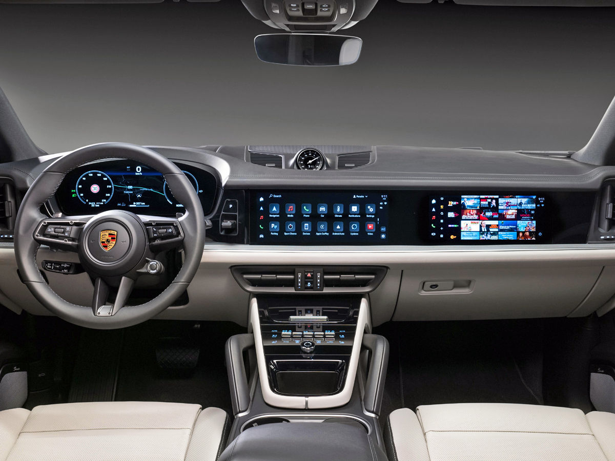 Refreshed Porsche Cayenne's New Interior Unwrapped