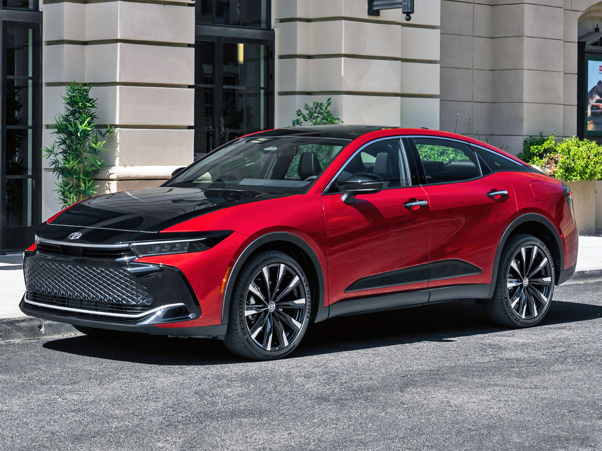 Toyota Crown Crossover (2023) Price & Specs