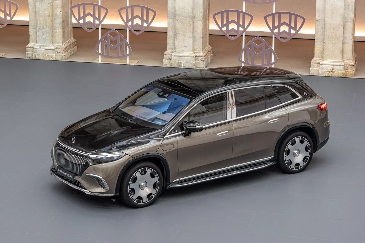 Mercedes-Maybach EQS 680 with 484 kW Revealed, Coming to SA