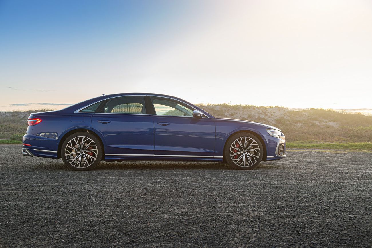 Audi S8 (2023) Review